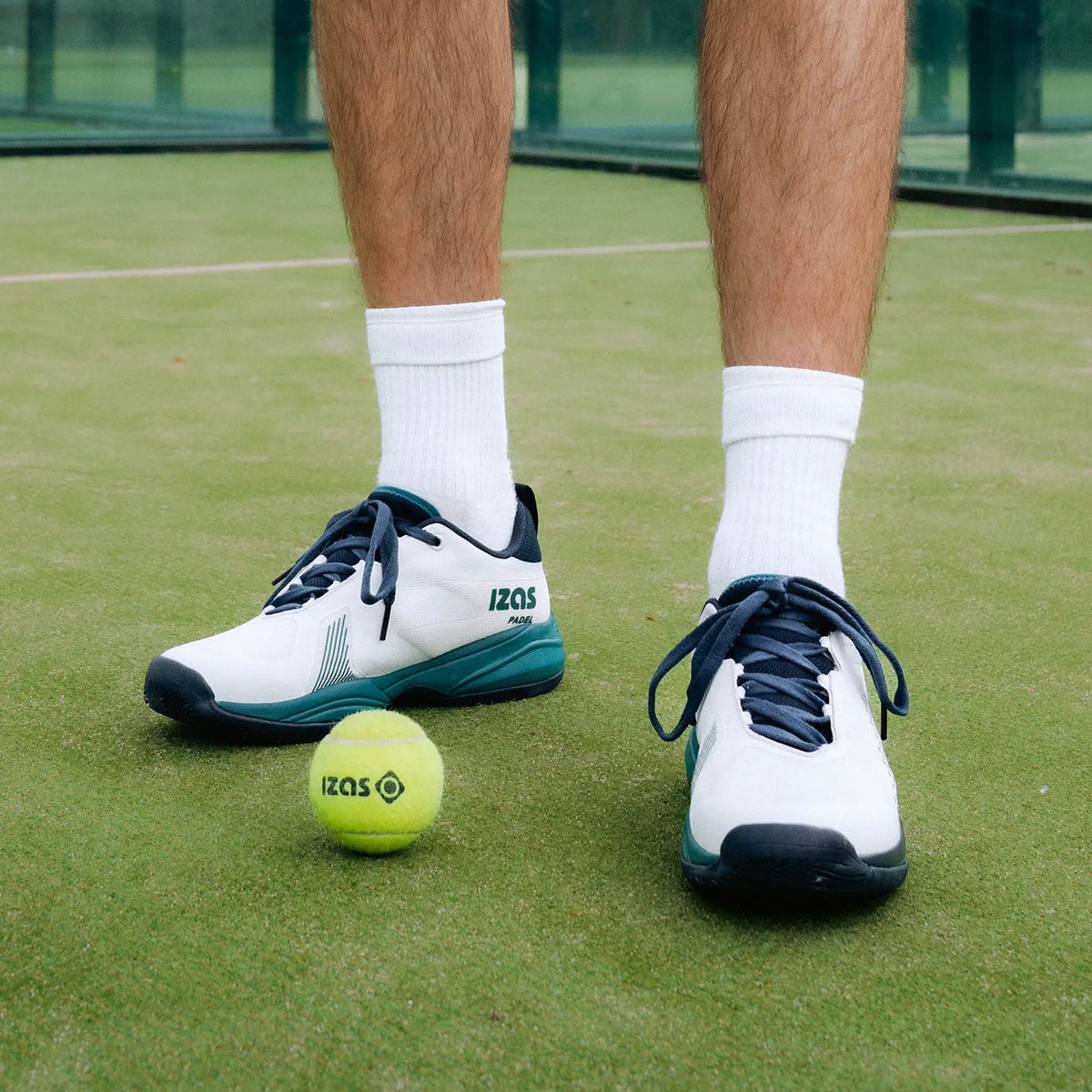 Zapatillas de Pádel para Hombre - Máximo agarre y confort – Izas Outdoor